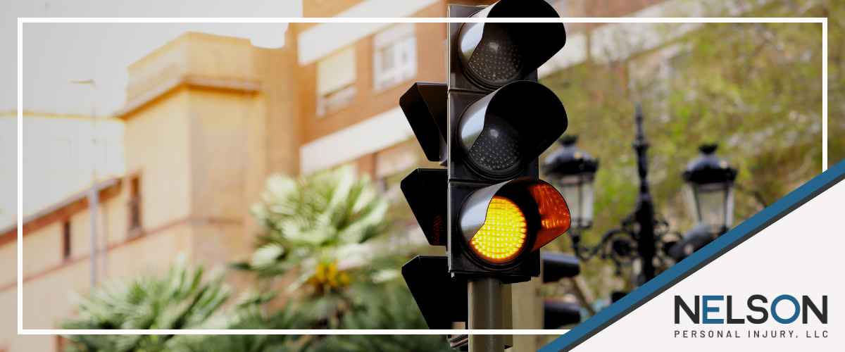 Determining Fault in Accidents at a Yellow Light | Free Consultation